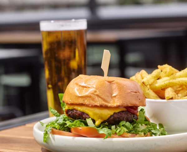 Eat & Drink at The Hawthorn Hotel - Iconic Pub & Beer Garden